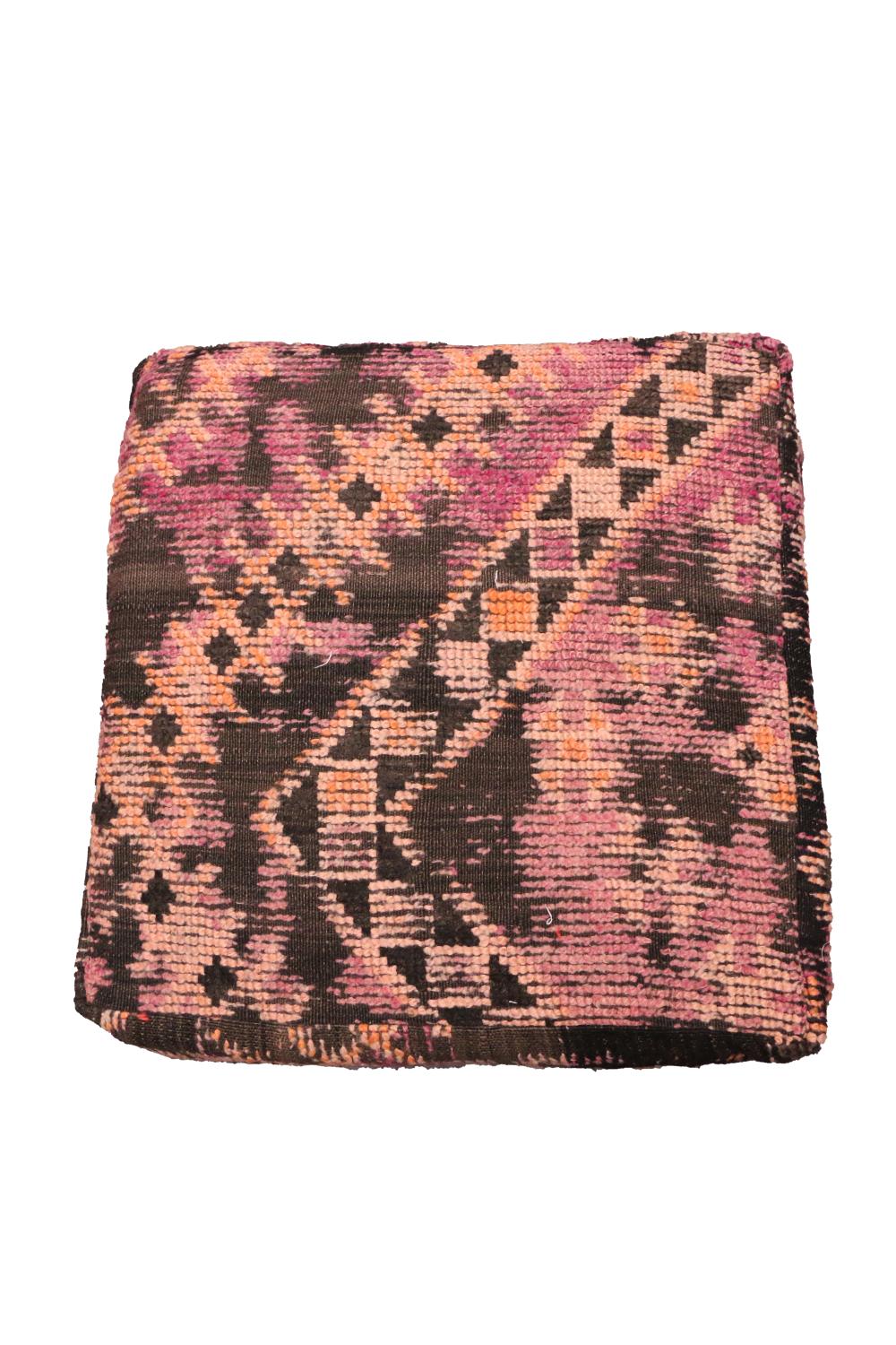 The Hnata Pouf – Harem Modern