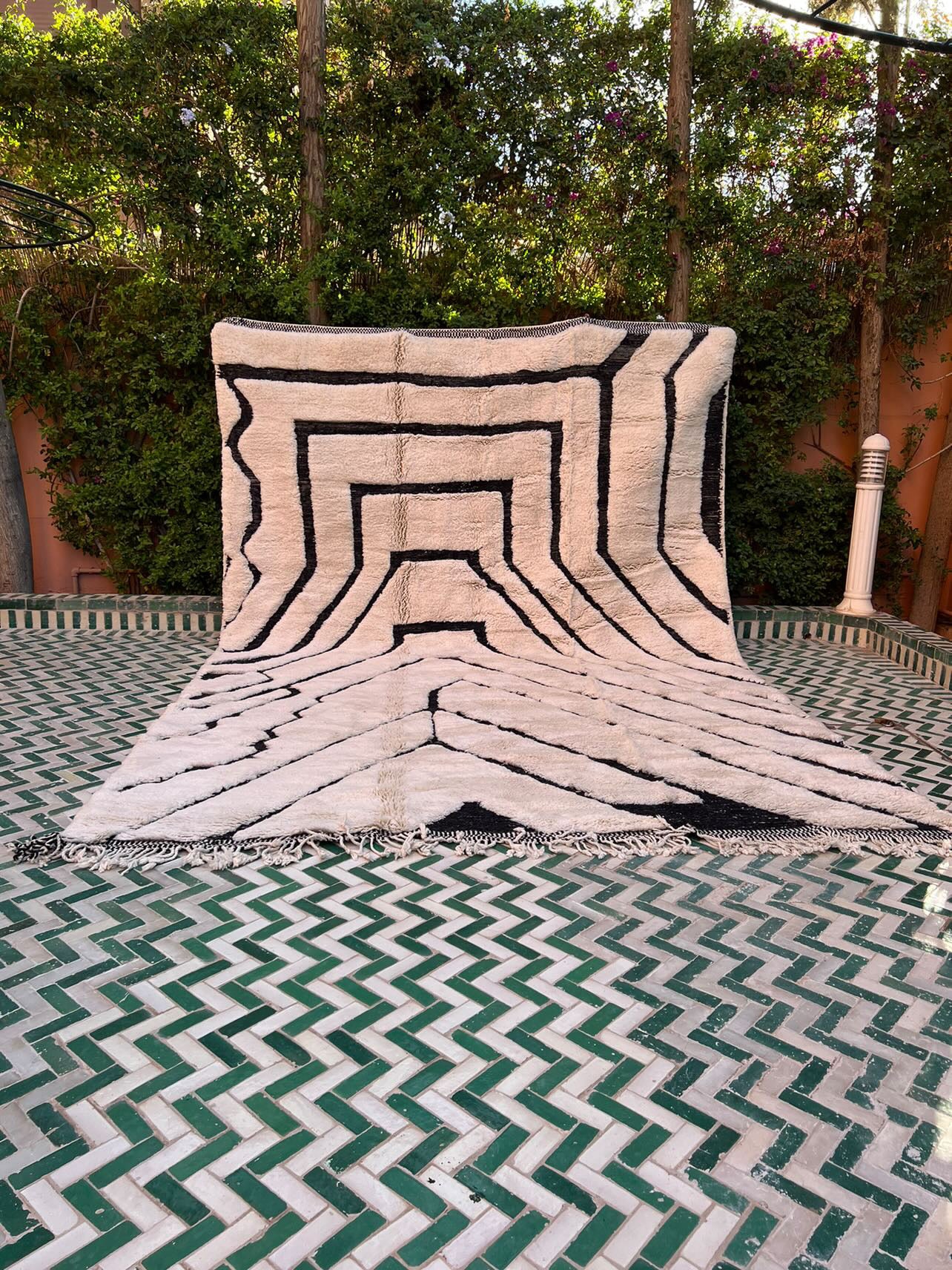 The Dorisa Rug – Harem Modern